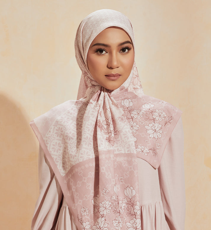 Lynda Rahim - Che Kuntum – ZenAura Boutique